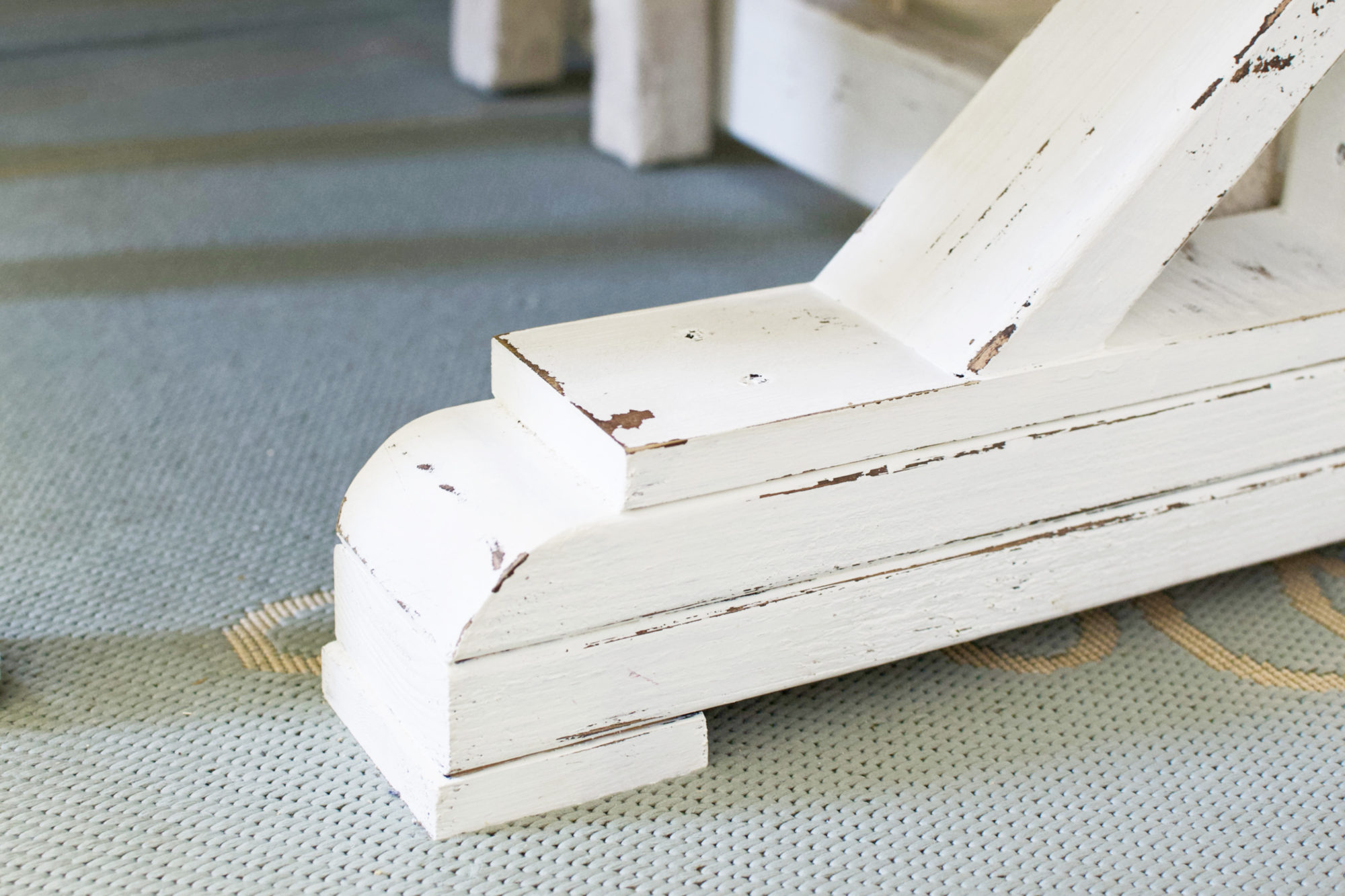 How to Paint, Stain, Whitewash & Distress a Fancy X Farmhouse Table by ...